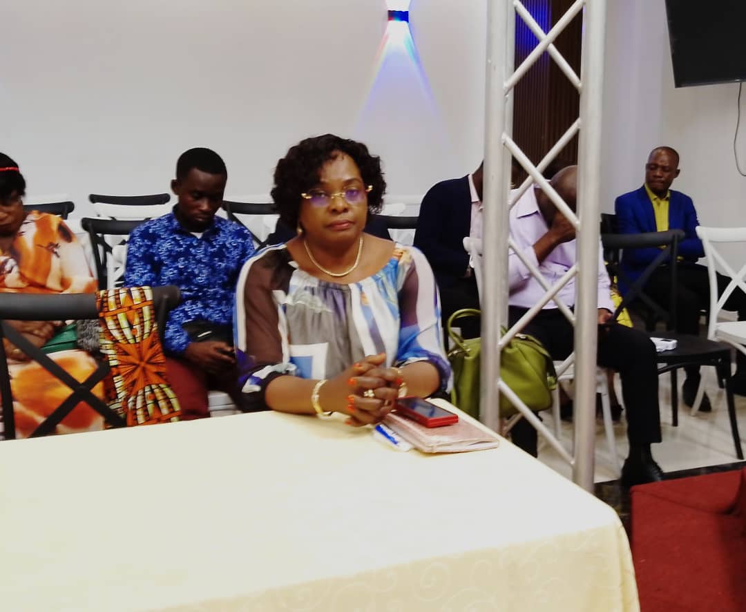 Sylvie Elenge fustige l'inactivité de la société civile de Mai-Ndombe ...